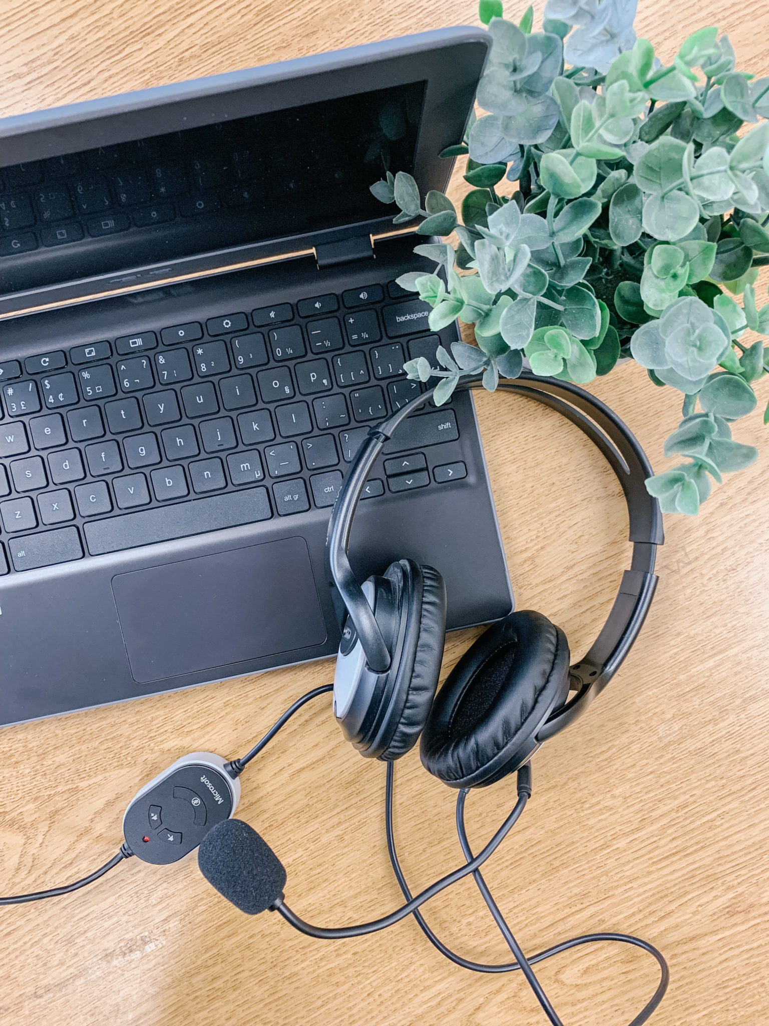 10 Ways to Use Song Lyrics to Make English Class Rock! - Mochas and ...