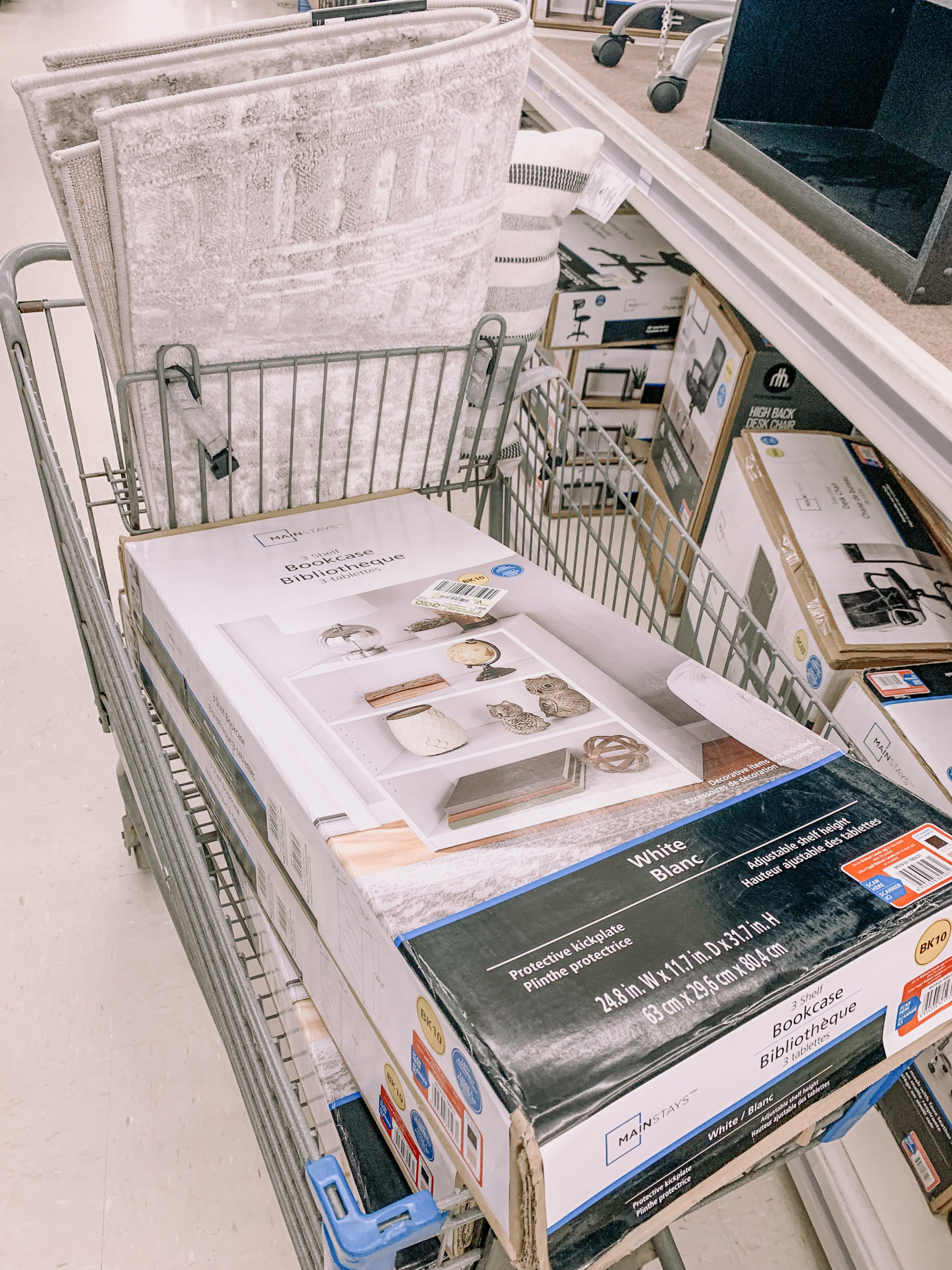 Creating a Classroom Library in Secondary ELA - Mochas and Markbooks